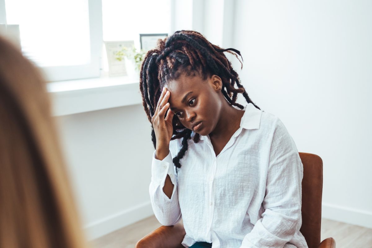 15 Signs God is Trying to Remove Someone From Your Life - Bible Wings